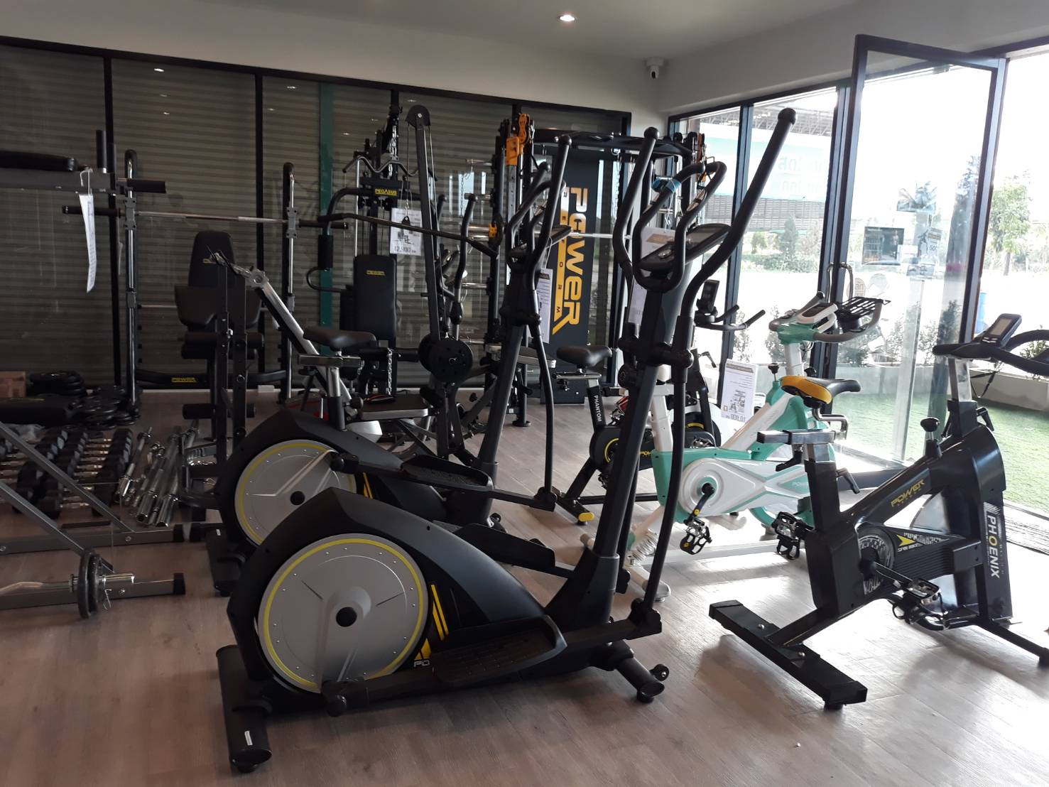 โชว์รูม - POWER REFORM